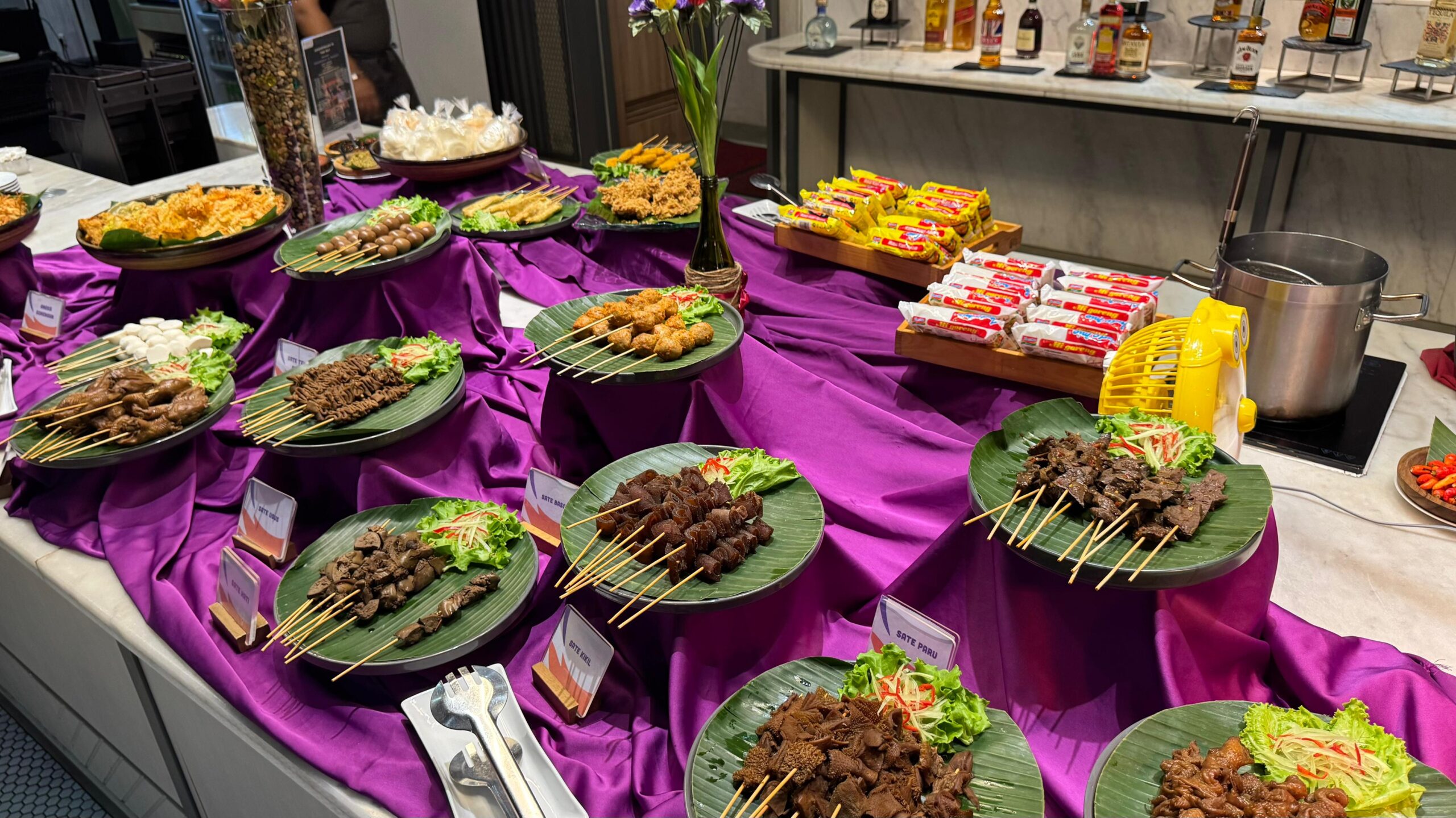 Sensasi Kuliner Tradisional dalam Balutan Modern: “Angkringan in the ...