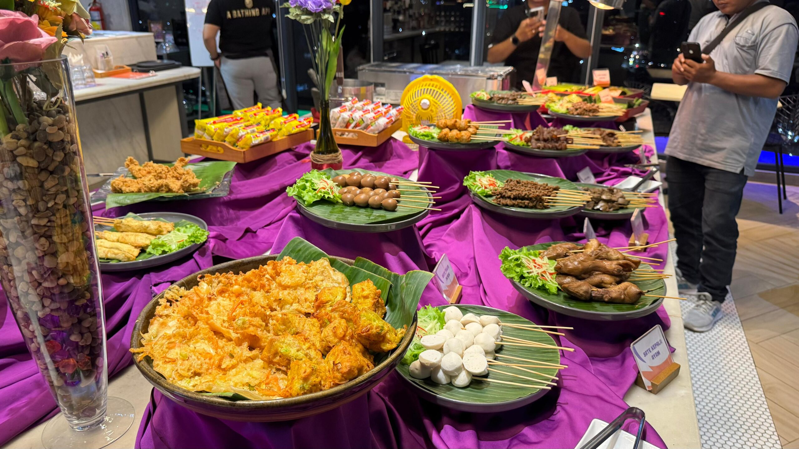 Sensasi Kuliner Tradisional dalam Balutan Modern: “Angkringan in the ...